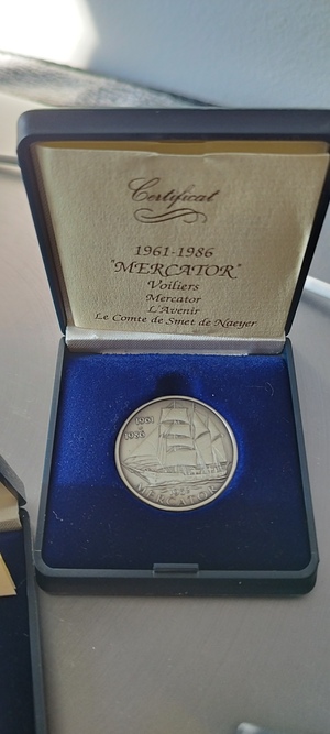 World Coins E-shops - Millenium State